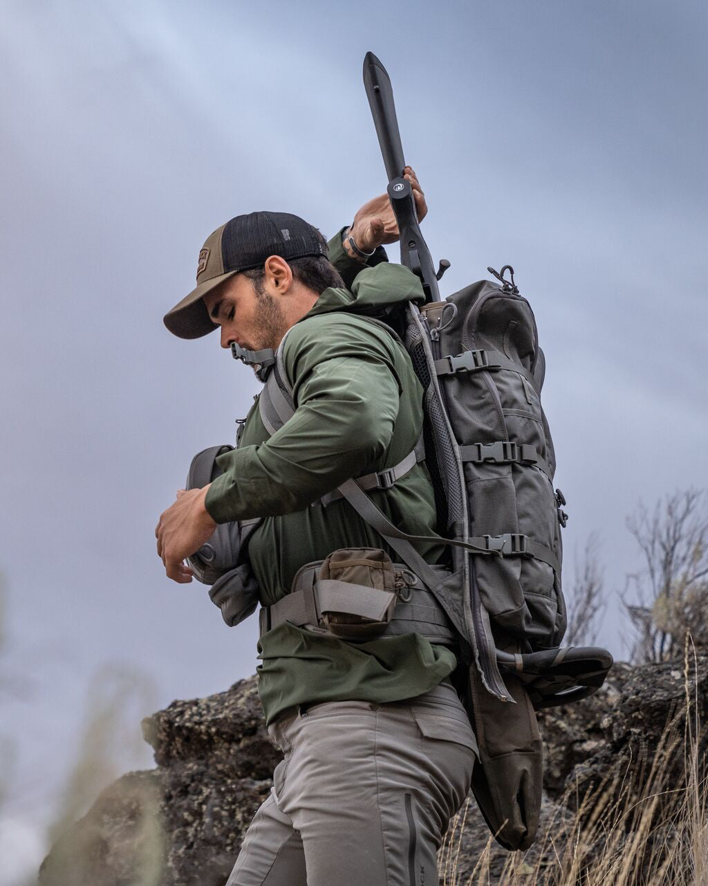 Side Scabbard, Bolt Sniper Rifle | Eberlestock